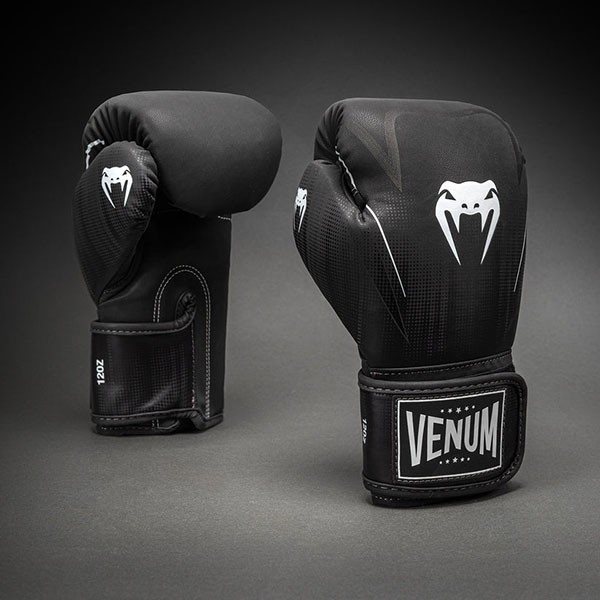 VENUM STEALTH RUKAVICE CRNO/BELE 14OZ