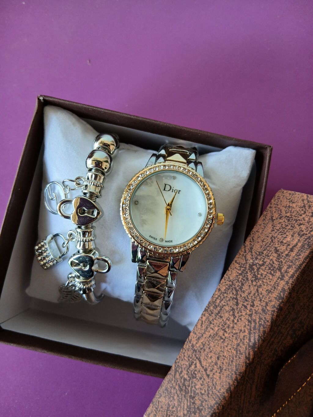 Dior elegantni set: ženski ručni sat + narukvica u poklon kutiji. -