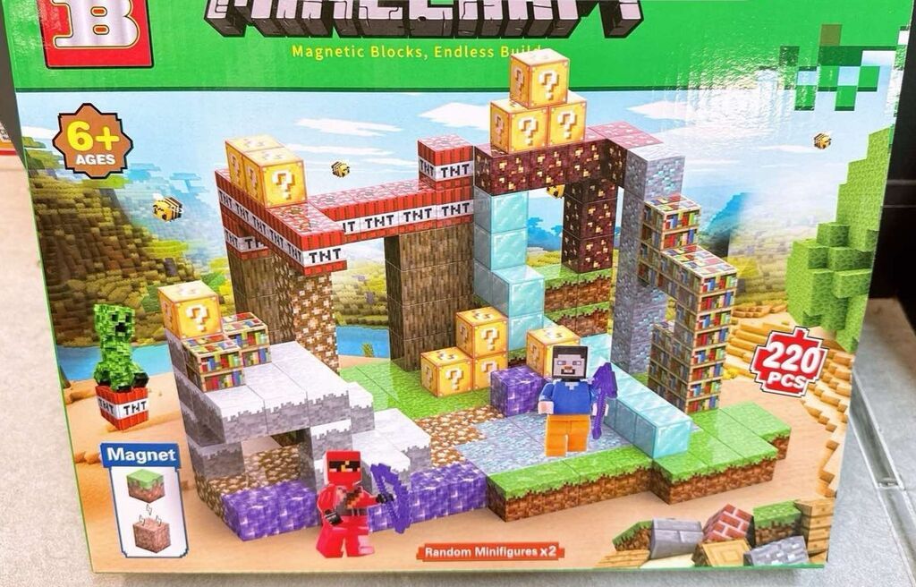 Minecraft magnetni set za slaganje – 220 delova - Tematski set