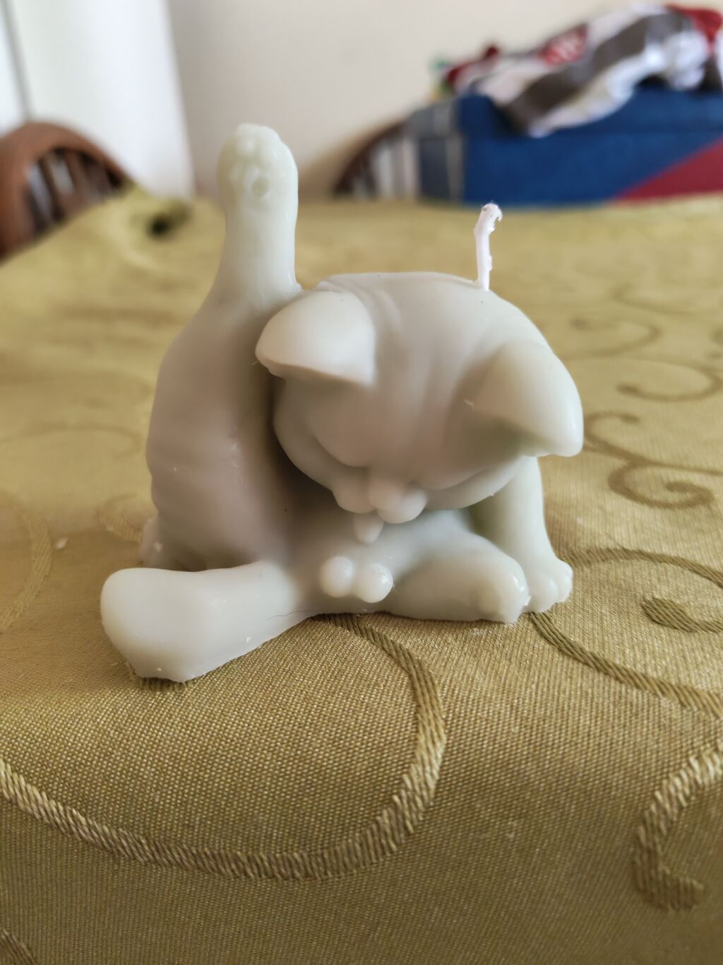 Sveća u obliku mačke – dekorativna figura - Realističan 3D motiv