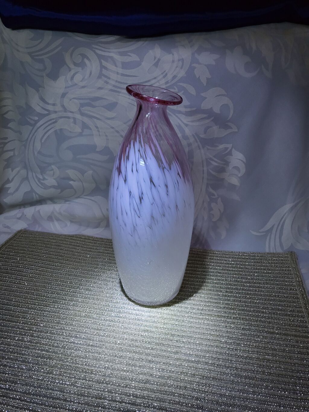 Murano nova vaza rucni rad 1950g+. Murano vaza,sve na njoj odsjaj od