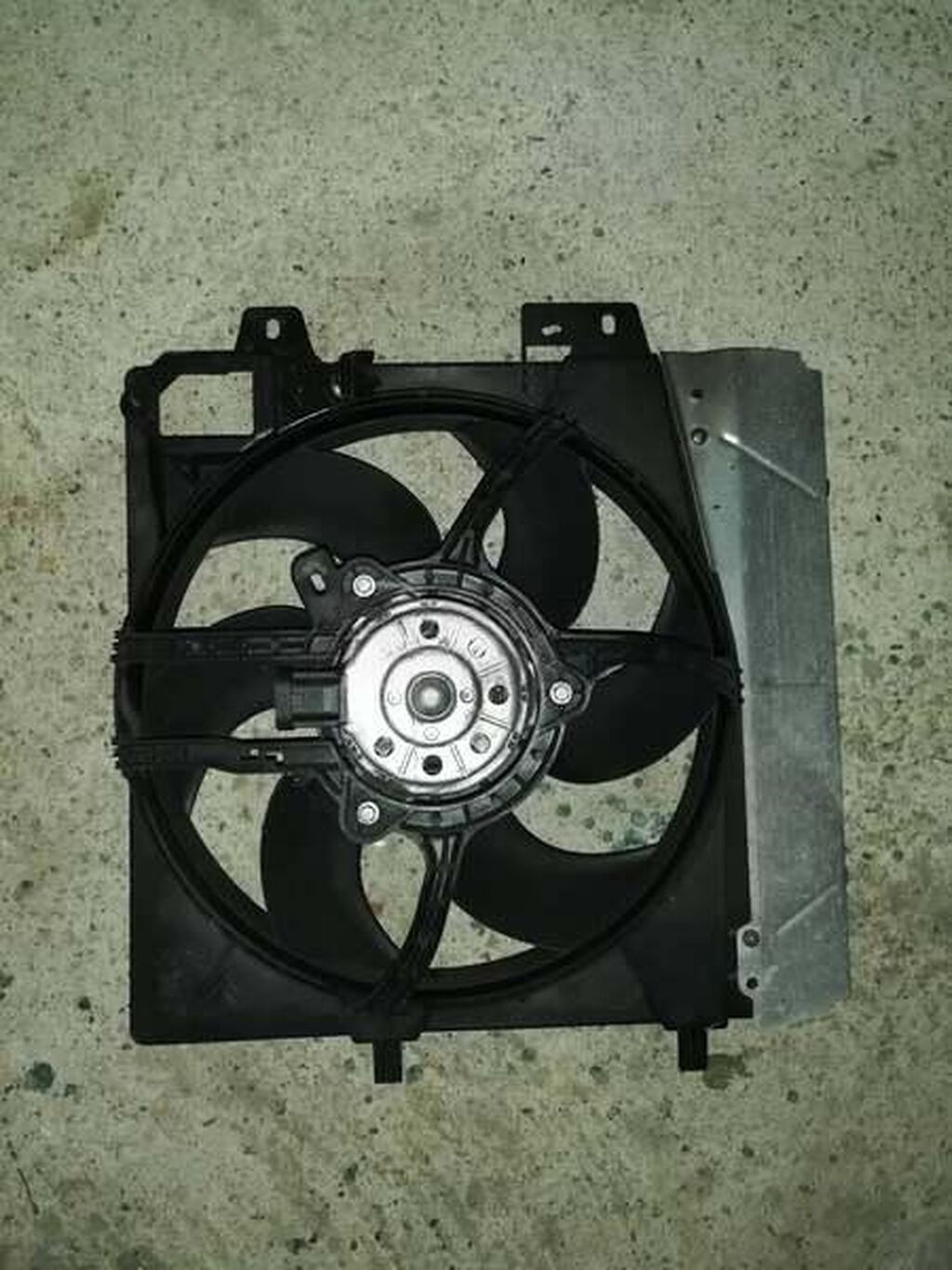 VENTILATOR ZA PEUGEOT 207 | Polovini delovi za Peugeot 207 Delovi