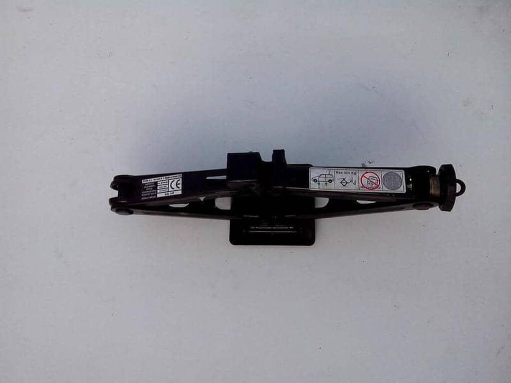 AUTO DIZALICA ZA ALFA ROMEO 33, 75, 90 . | Originalna dobro