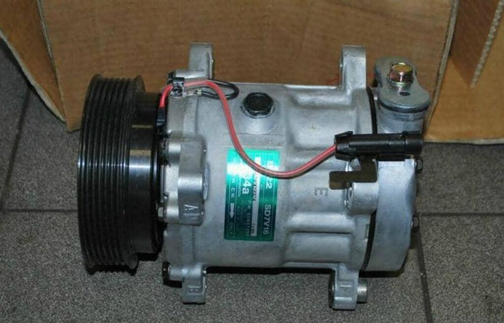 KOMPRESOR KLIME ZA ALFA ROMEO 147, 156, 156 CROSSWAGON . |