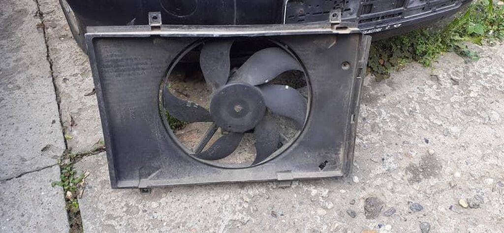 VENTILATOR HLADNJAKA ZA VOLVO S40, V40 OD 1996. DO 2006. GOD. |