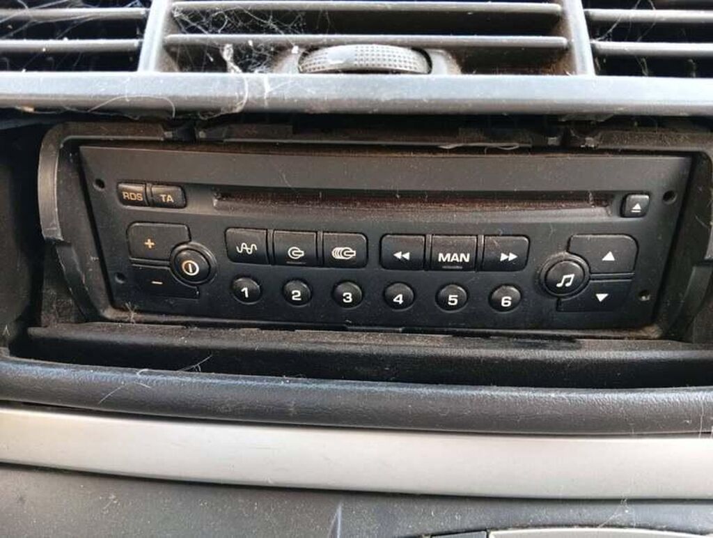 RADIO CD ZA CITROEN C8, JUMPY | radio cd fabričkibez navigacije