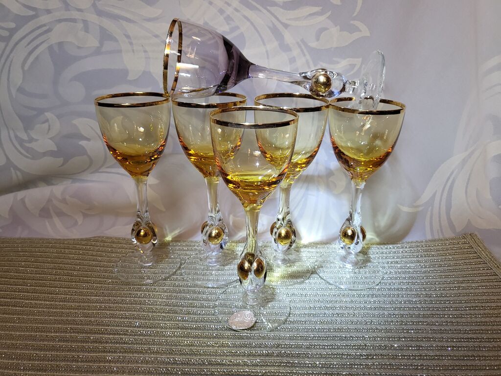 Case kristal,Bohemija,rucni rad za zestoko pice 1950g+. Case