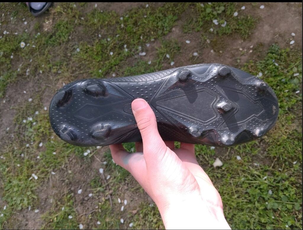 Adidas Predator kopačka za travu (FG), bez pertli - Model: Adidas