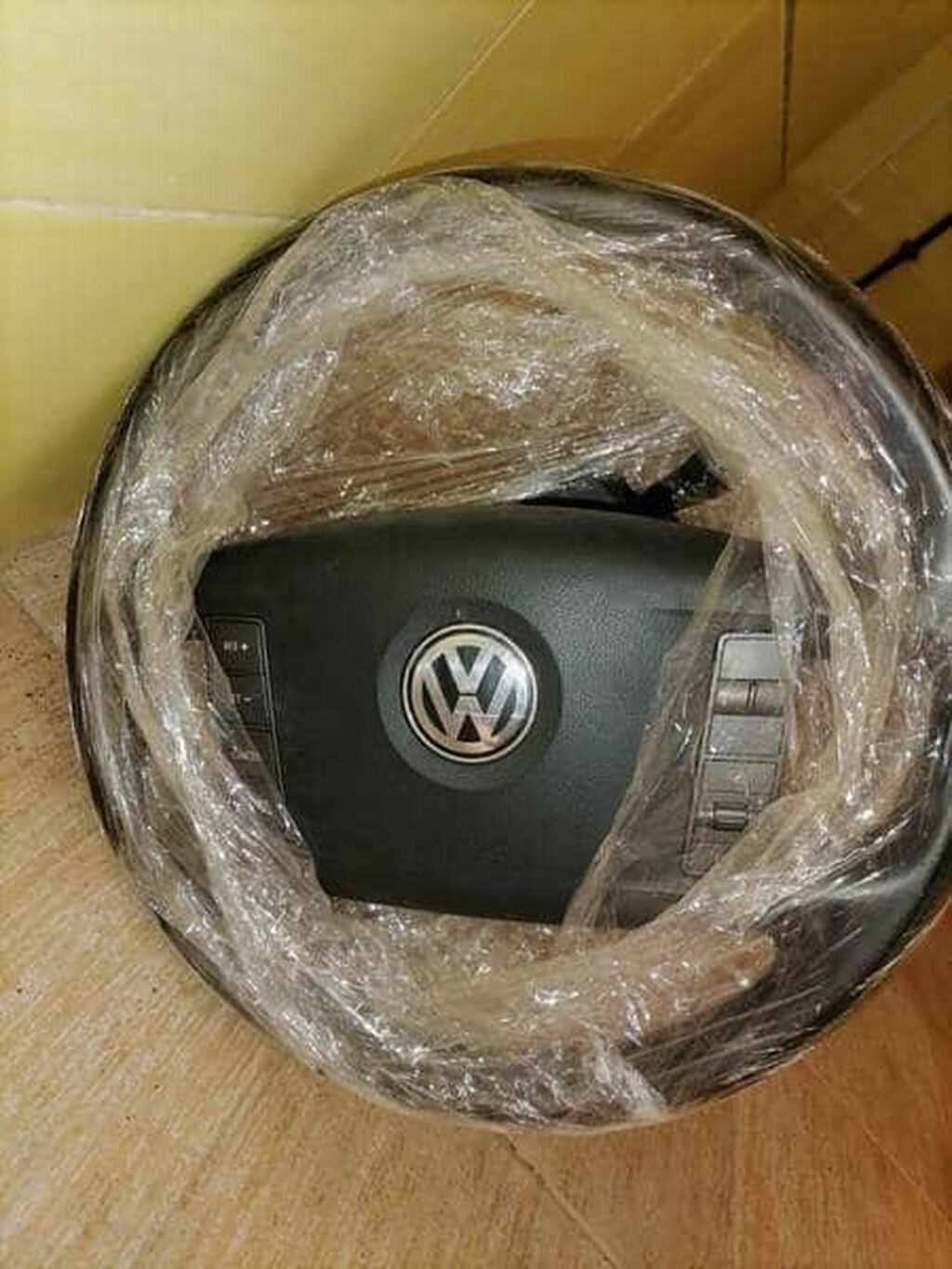 VOLAN ZA VOLKSWAGEN PHAETON OD 2002. DO 2010. GOD. | Far
