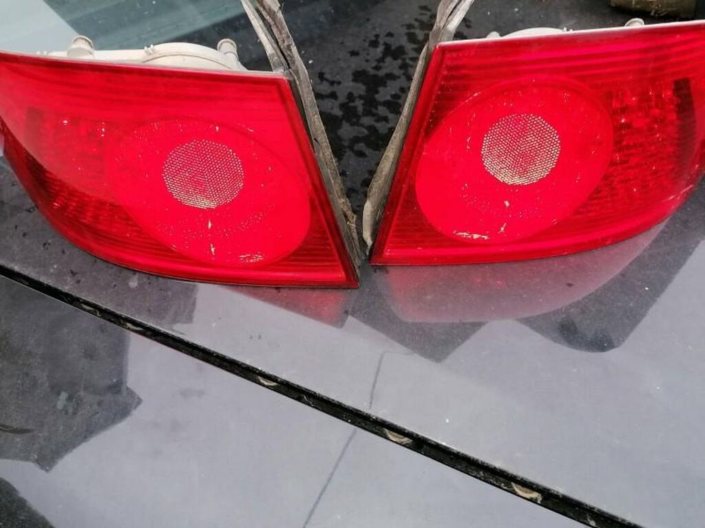 STOP SVETLA ZA VOLKSWAGEN PHAETON | Far, maska,hauba,branik