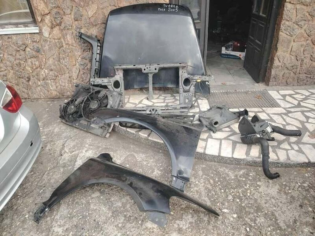 PREDNJICA ZA VOLKSWAGEN TOUAREG OD 2004. DO 2008. GOD. | SERVIS I