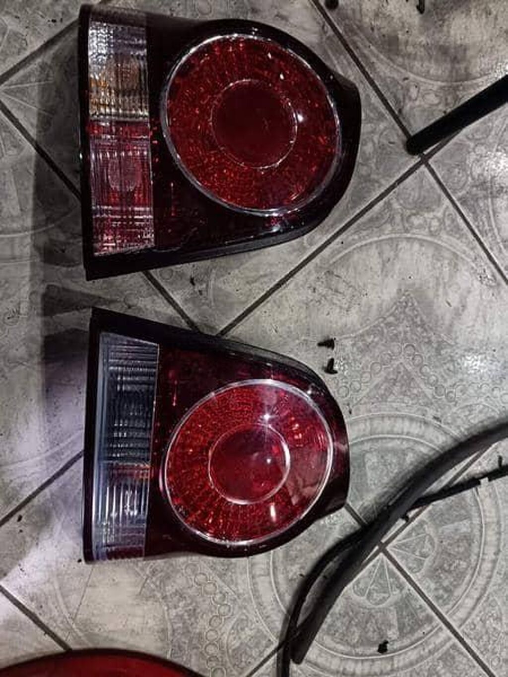 LAMPE ZA VOLKSWAGEN POLO OD 2006. DO 2009. GOD. | SERVIS I POLOVNI