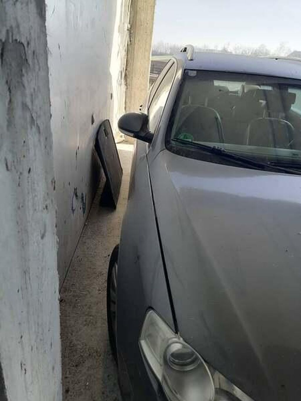 KOMPLETAN AUTO U DELOVIMA ZA VOLKSWAGEN PASSAT B6 OD 2005. DO 2009