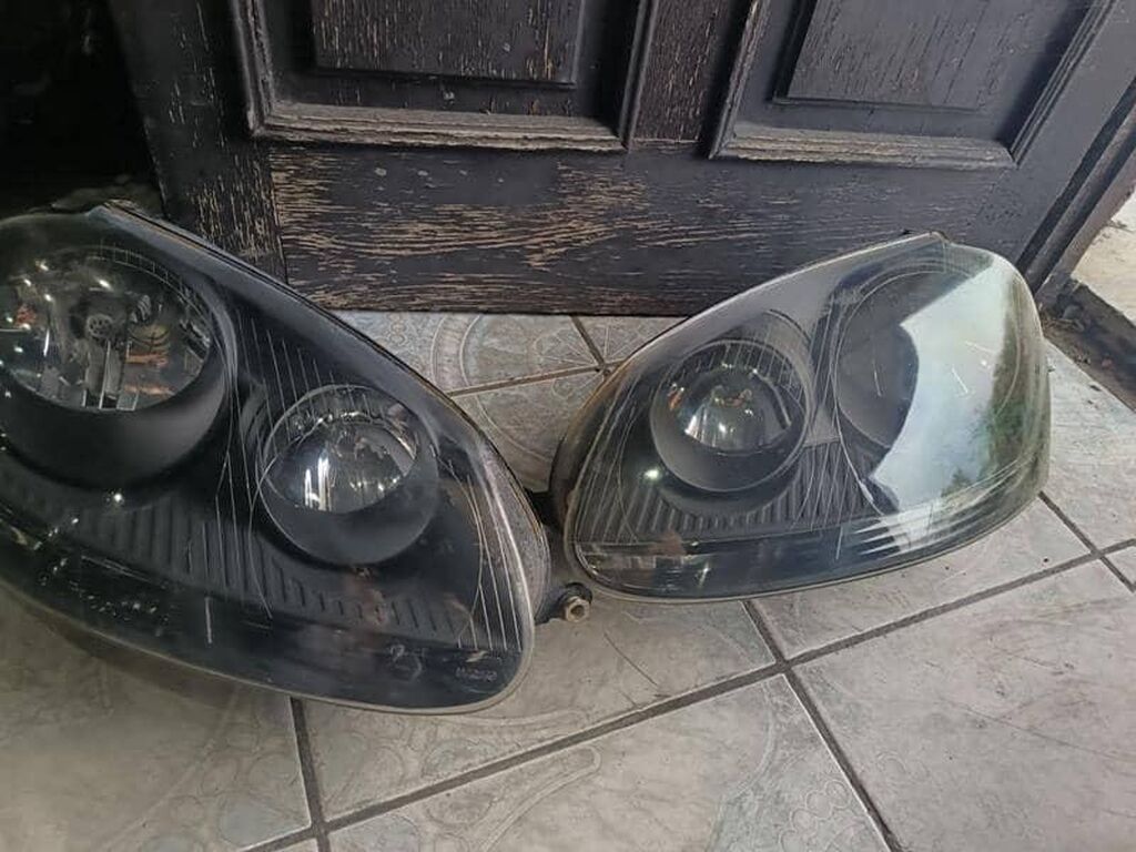 FAROVI ZA VOLKSWAGEN GOLF 5 OD 2004. DO 2008. GOD. | SERVIS I