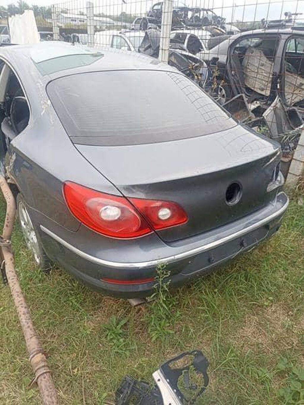 GEPEK VRATA ZADNJI BRANIK ZA VOLKSWAGEN PASSAT CC OD 2008. DO 2011