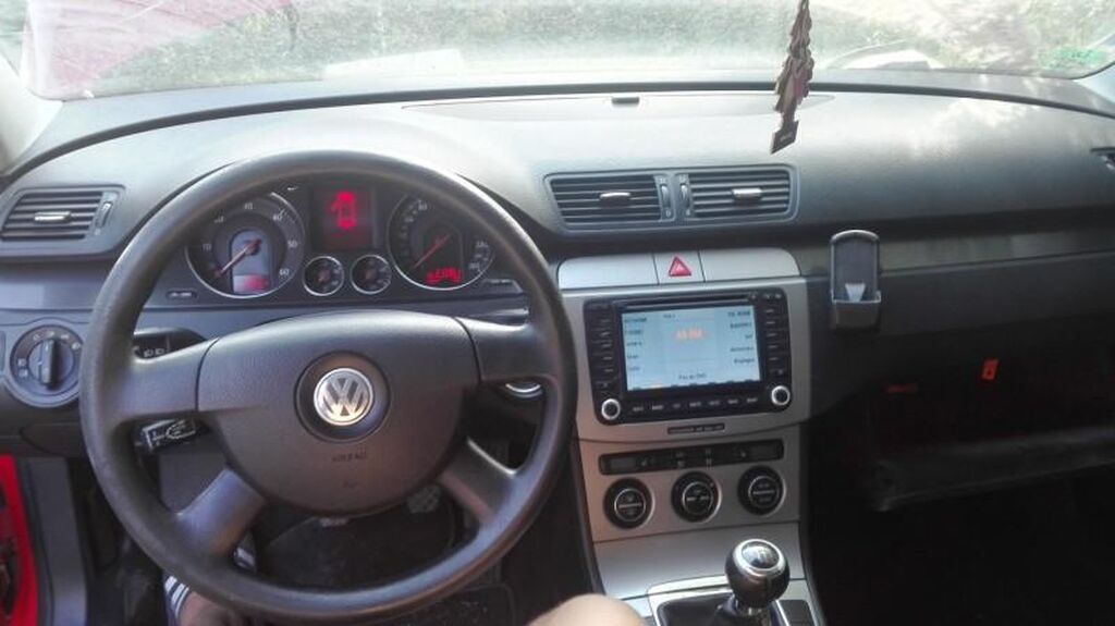 LETVA VOLANA I OSTALI DELOVI ZA VOLKSWAGEN PASSAT B6 OD 2005. DO 2010