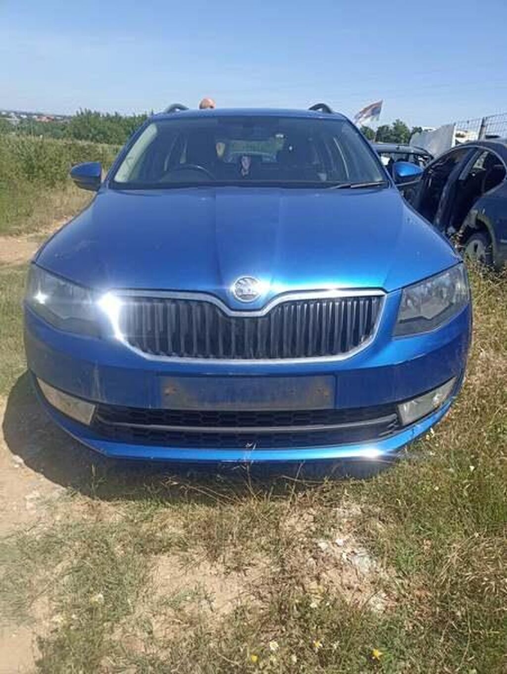 PREDNJI BRANIK ORIGINALAN ZA ŠKODA OCTAVIA OD 2013. DO 2017. GOD. |