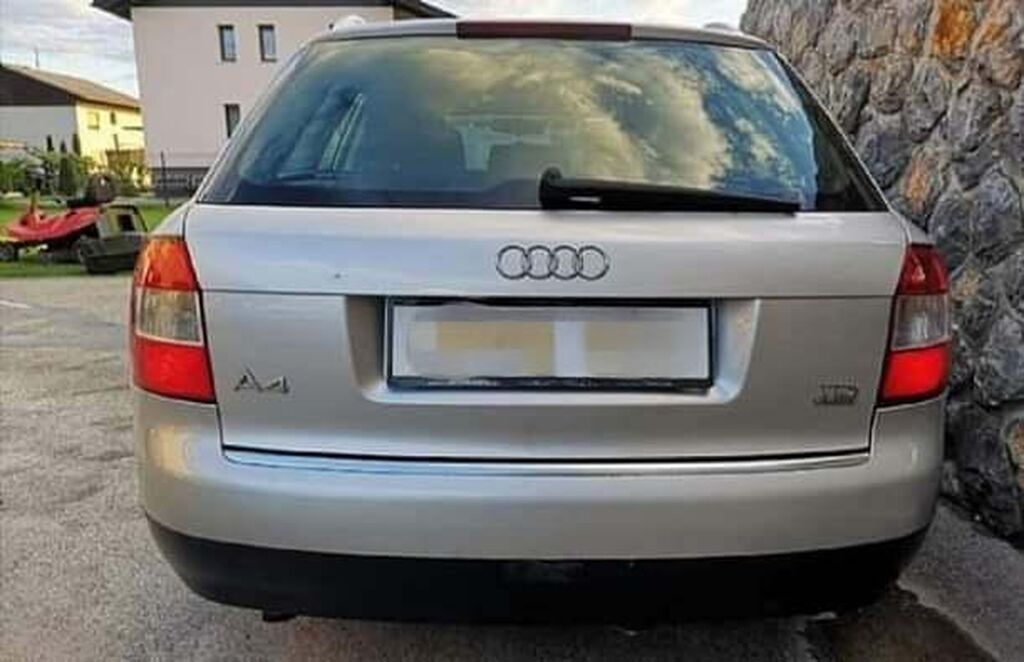 LIMARIJA MEHANIKA ENTERIJER ZA AUDI A4 OD 2001. DO 2005. GOD. | AUDI