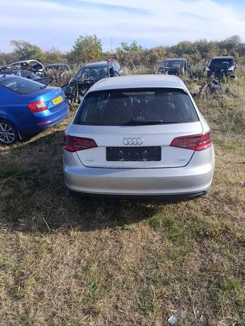 8V SPORTBEK ZADNJI TRAP MOST ZA AUDI A3 OD 2013. DO 2016. GOD. |