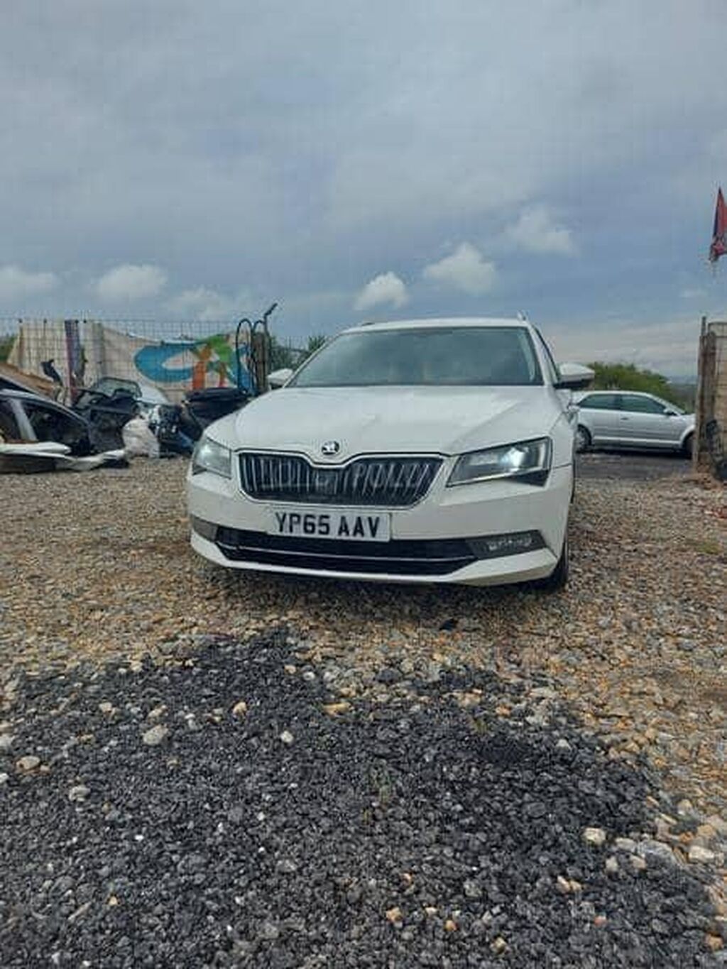 KARAVAN DESNA GLAVCINA ZA ŠKODA SUPERB OD 2015. DO 2019. GOD. |
