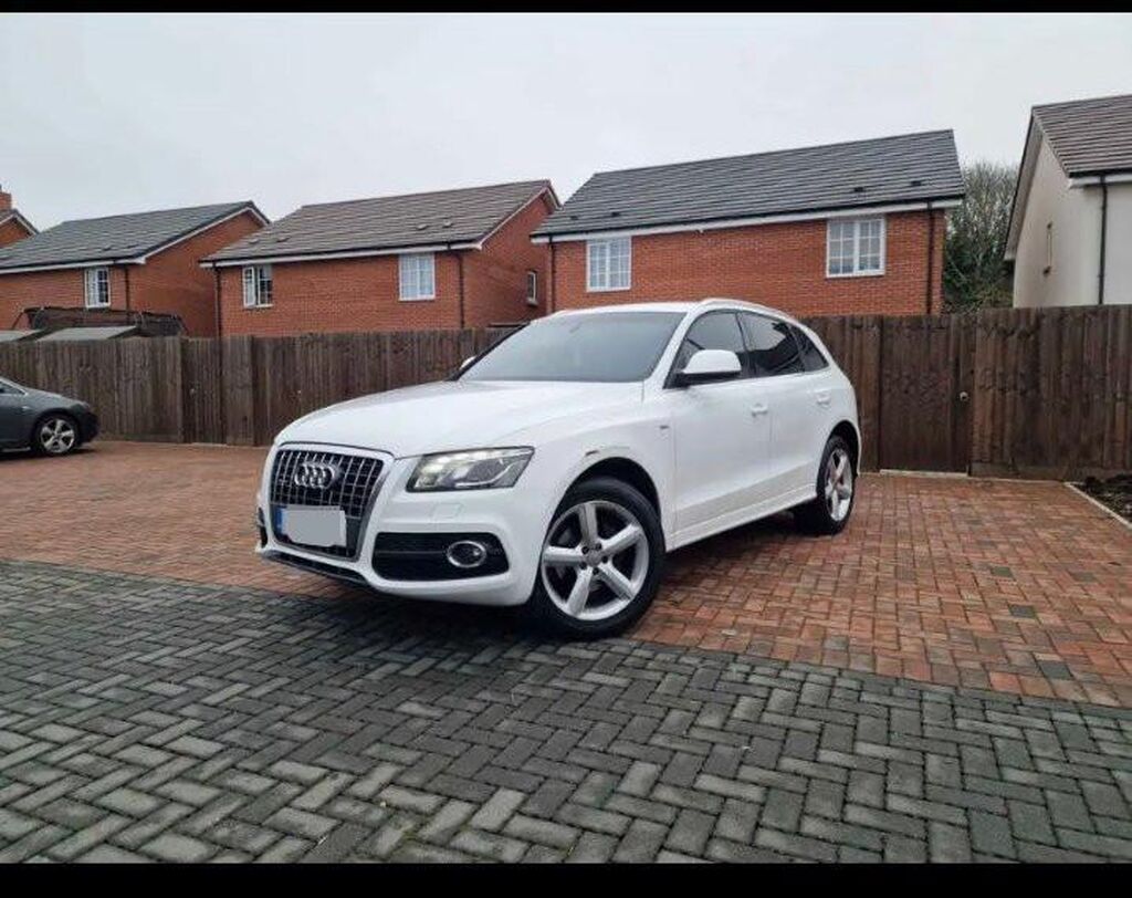 PREDNJA DESNA VRATA ZA AUDI Q5 OD 2008. DO 2012. GOD. | AUDI Q5