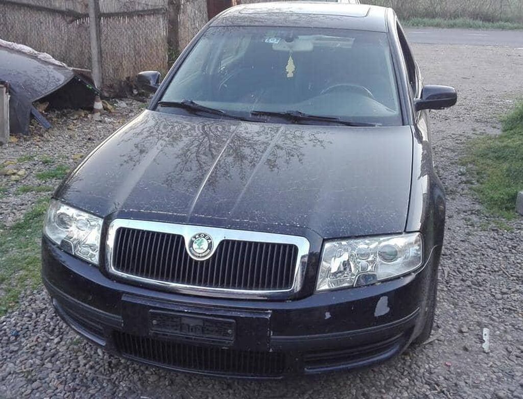 LIMARIJA MEHANIKA ENTERIJER ZA ŠKODA SUPERB OD 2002. DO 2008. GOD. |