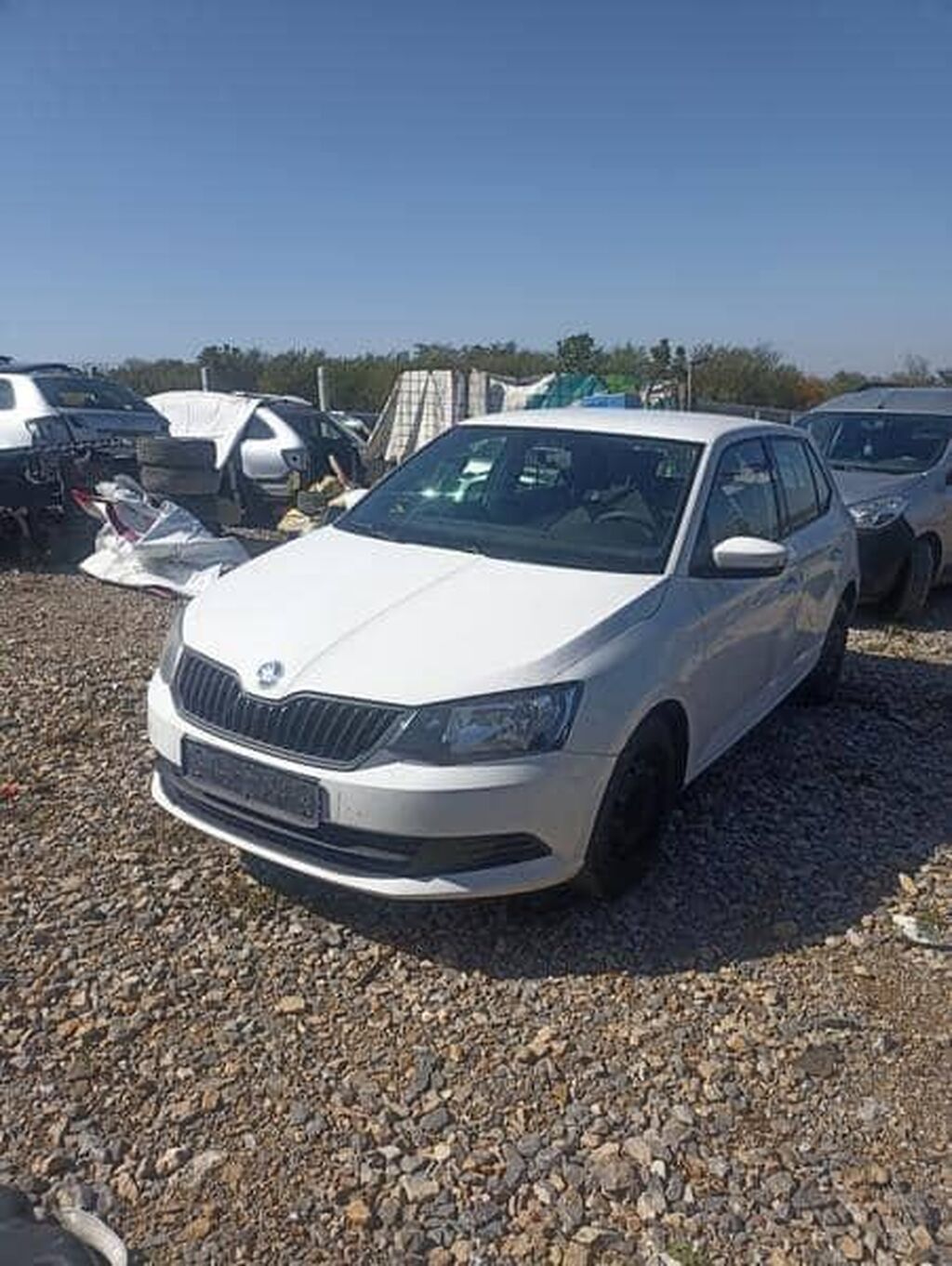 VRATA STAKLA RETROVIZORI ZA ŠKODA FABIA OD 2015. DO 2019. GOD. |