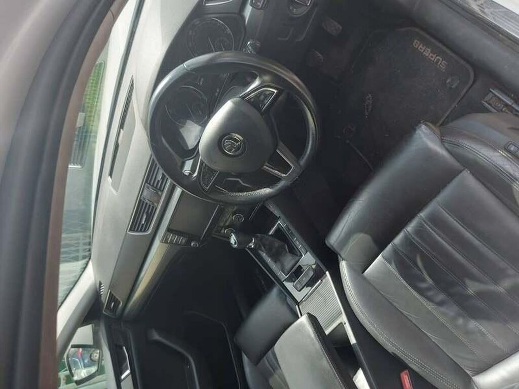 KARAVAN LEVA STOPKA LED ZA ŠKODA SUPERB OD 2015. DO 2019. GOD. |