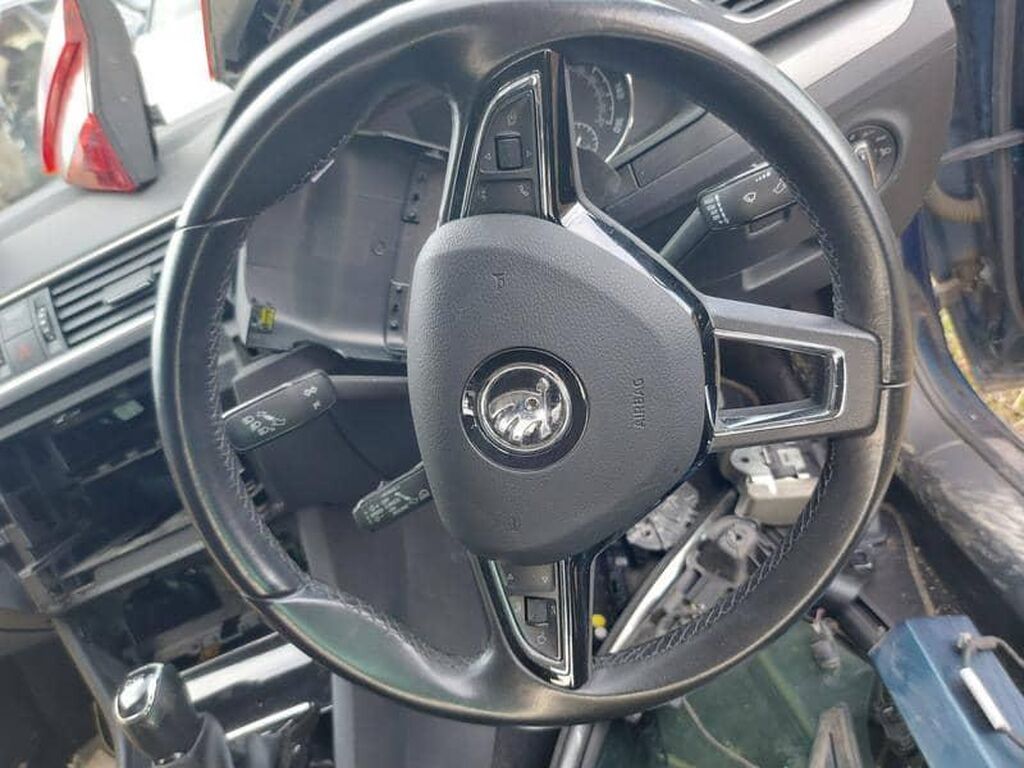 VOLAN SA AIRBEGOM ZA ŠKODA SUPERB OD 2015. DO 2019. GOD. | SKODA