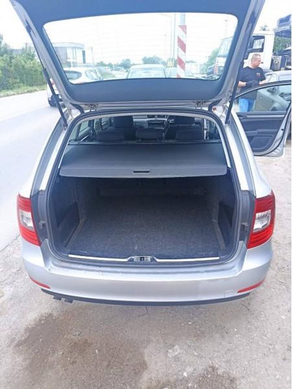 GEPEK VRATA ZA ŠKODA SUPERB OD 2013. DO 2015. GOD. |