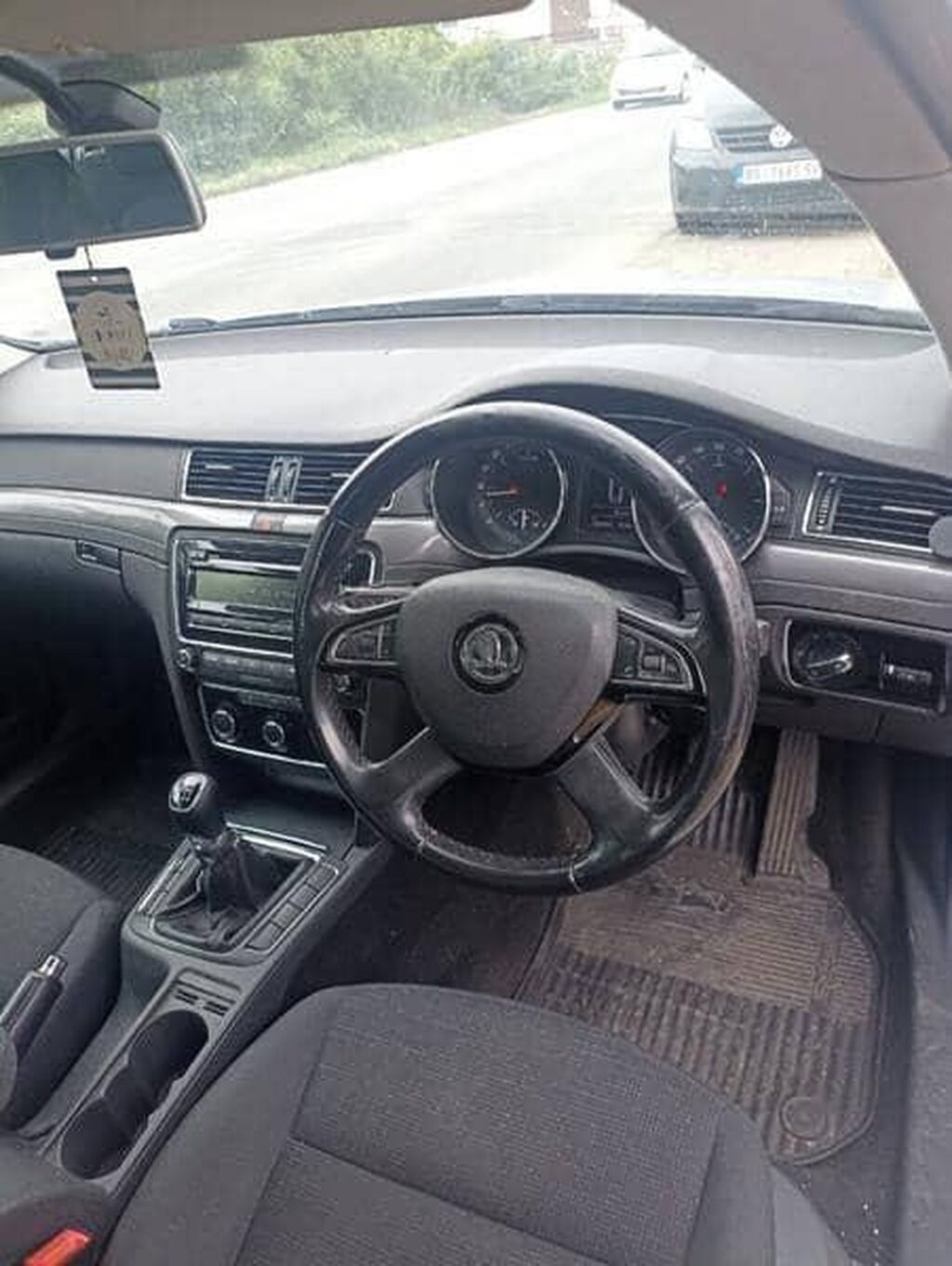 VOLAN SA AIRBEGOM ZA ŠKODA SUPERB OD 2013. DO 2015. GOD. | Škoda
