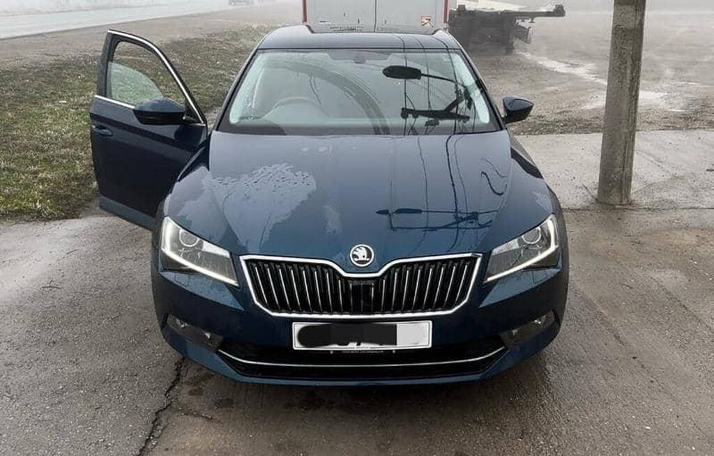 DESNI FAR LED XENON ZA ŠKODA SUPERB OD 2015. DO 2019. GOD. | SKODA