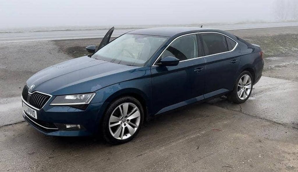 DESNI RETROVIZOR EL. SKLOPIV ZA ŠKODA SUPERB OD 2015. DO 2020. GOD. |