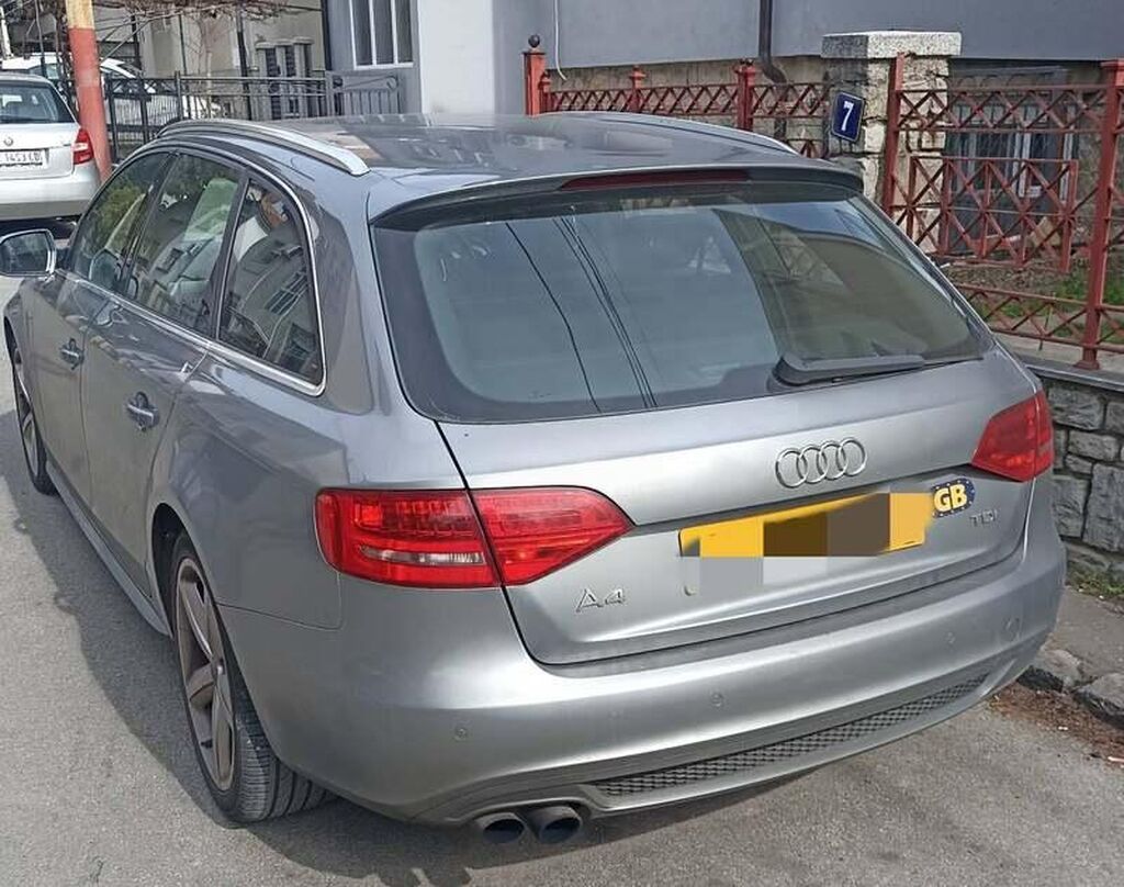 FAROVI XENON DIODA ZA AUDI A4 OD 2008. DO 2012. GOD. | AUDI A4 B8