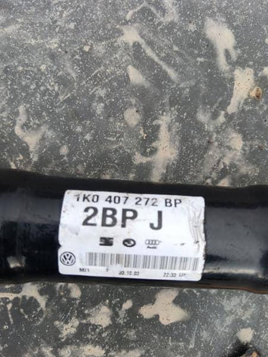 POLUOSOVINA ZA VOLKSWAGEN CADDY, GOLF 5, GOLF 6 . OD 2004. DO 2015