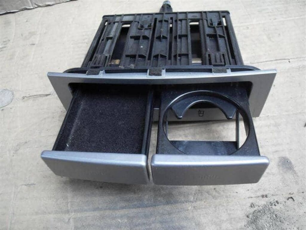 DRZAC CASE ZA ALFA ROMEO 147, GT | Kasetica za Alfu 147 GT -
