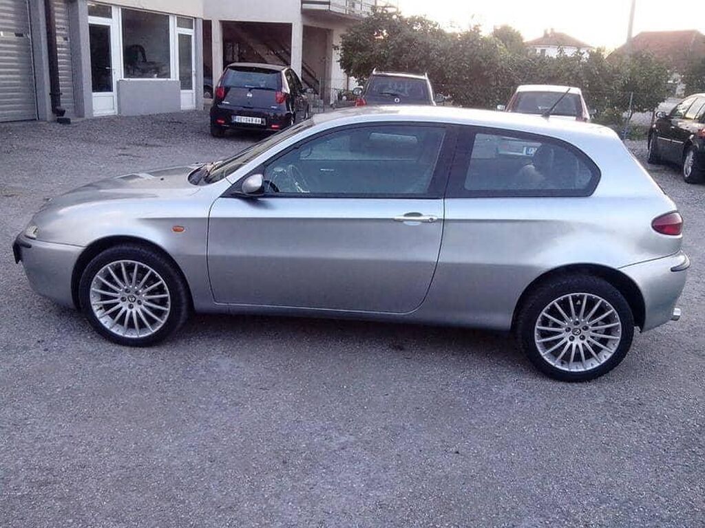 DELOVI ZA ALFA ROMEO 147 | Polovni delovi alfa romeo - Limarija