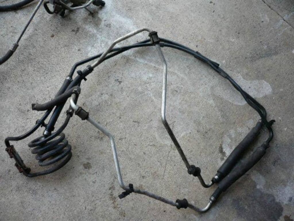 CREVO SERVO PUMPE ZA ALFA ROMEO 147, 156, 156 CROSSWAGON . |