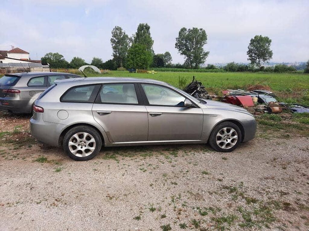 ALFA ROMEO 159 - KOMPLETAN AUTO U DELOVIMA | Kompletan automobil za