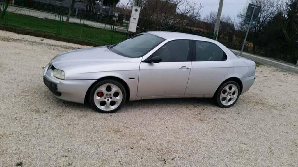 ALFA ROMEO 156 - KOMPLETAN AUTO U DELOVIMA | Alfa 156 u sivoj boji