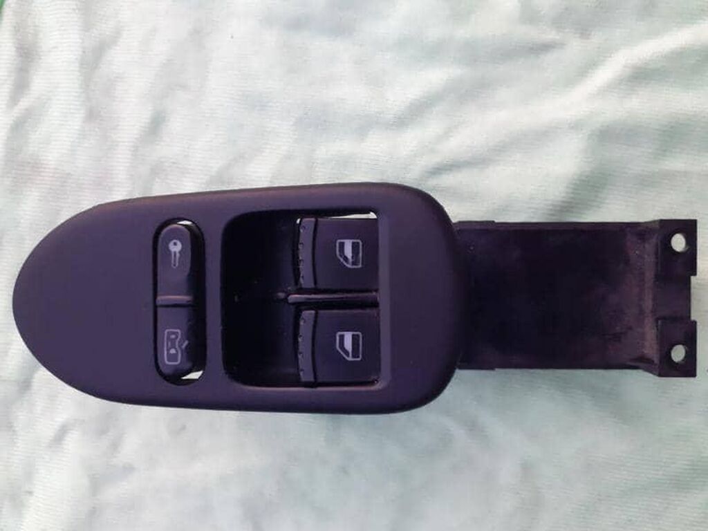 PREKIDAČI PODIZAČA STAKLA ZA SEAT LEON OD 1999. DO 2005. GOD. |
