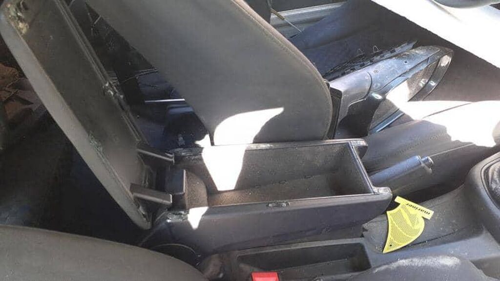 NASLON ZA RUKU ZA AUDI A3 OD 1996. DO 2003. GOD. | naslon za ruku za