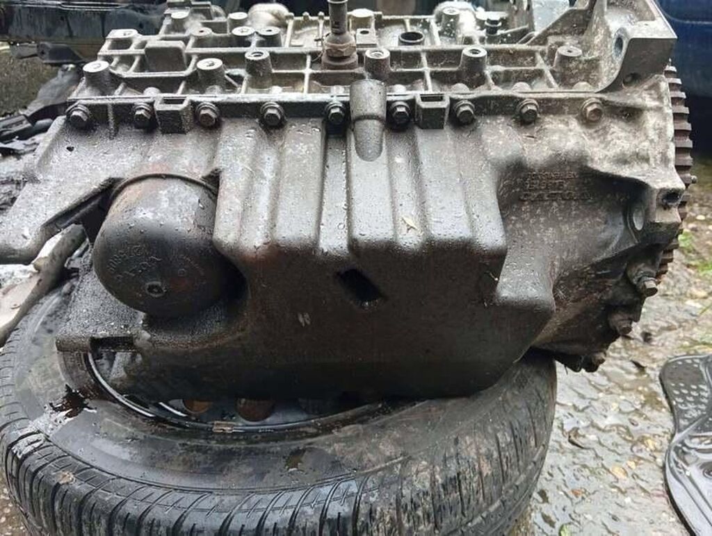 KARTER ZA VOLVO S40, V40 OD 1996. DO 2005. GOD. | odličan Karter za