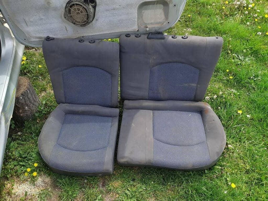 ZADNJE SEDISTE ZA PEUGEOT 206 | Zadnje sediste deljivo za peugeot