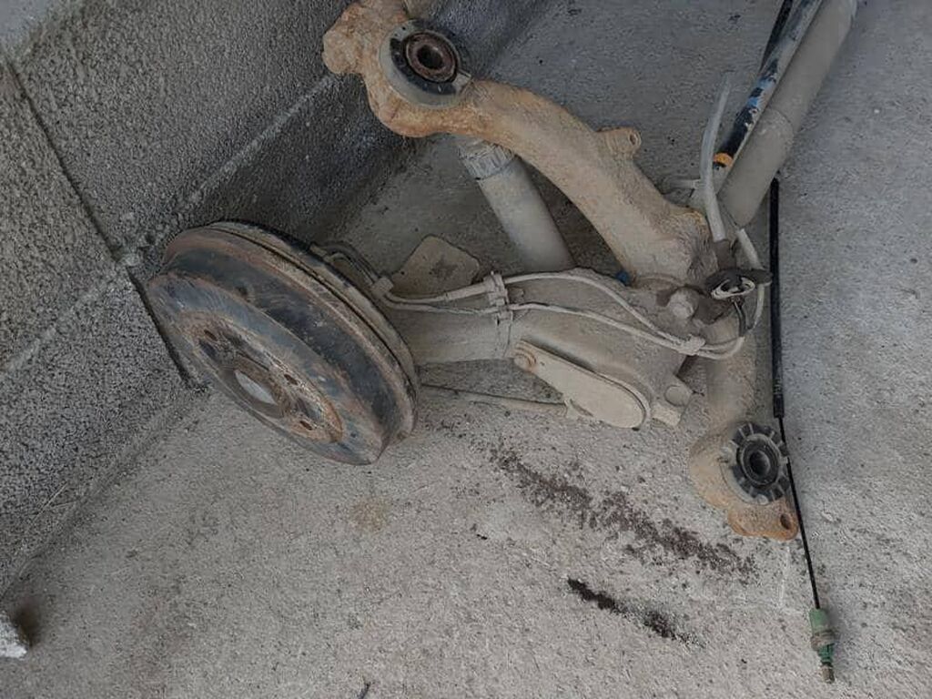 TORZIJA SA ABS-OM ZA PEUGEOT 206 | Kompletna torzija sa abs-om.Imam