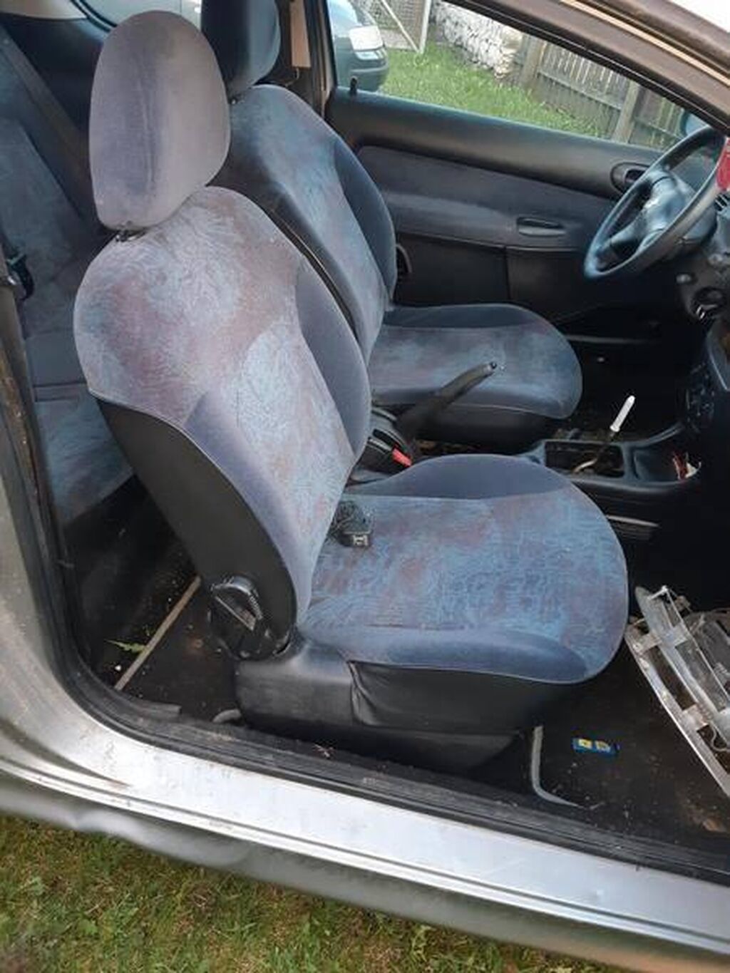 SUVOZAČEVO SEDISTE 3 VRATA ZA PEUGEOT 206 | Suvozačevo sediste za