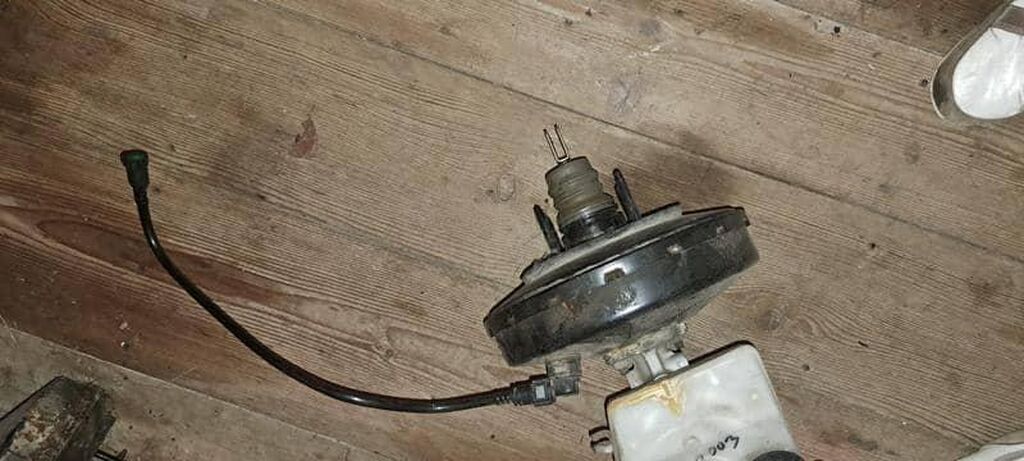 SERVO ZA KOCNICE 1.6 ZA PEUGEOT 206 | imam sve delove za peugeot 206