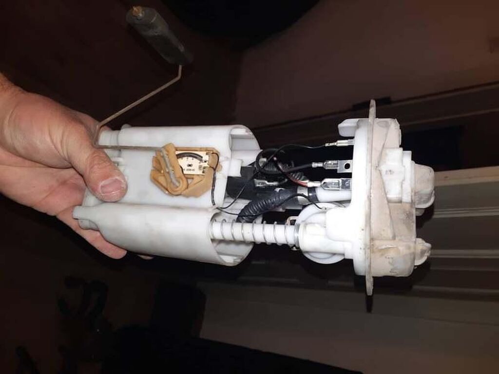 PUMPA ZA BENZIN 1.4 ZA PEUGEOT 206 | Pumpa za benzin za peugeot 206