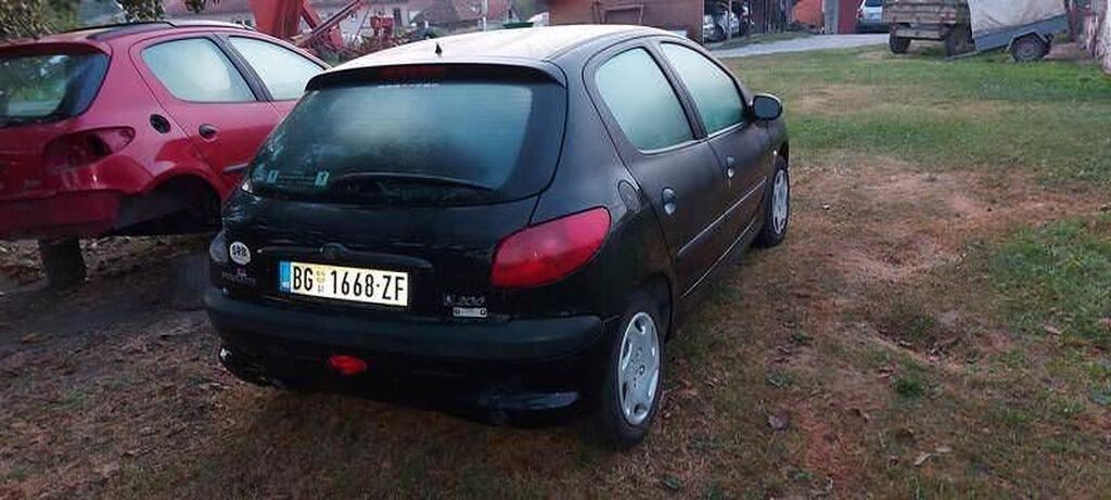 KOMPLETAN AUTO U DELOVIMA ZA PEUGEOT 206 | peugeot 206 1.4 benzin sa
