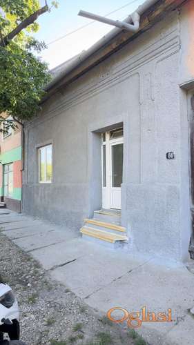 Kuća u Bečeju, širi centar